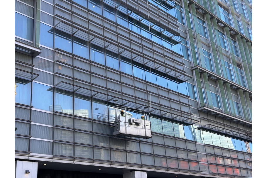 External wall and high-rise cleansing service | Projects | Home ...